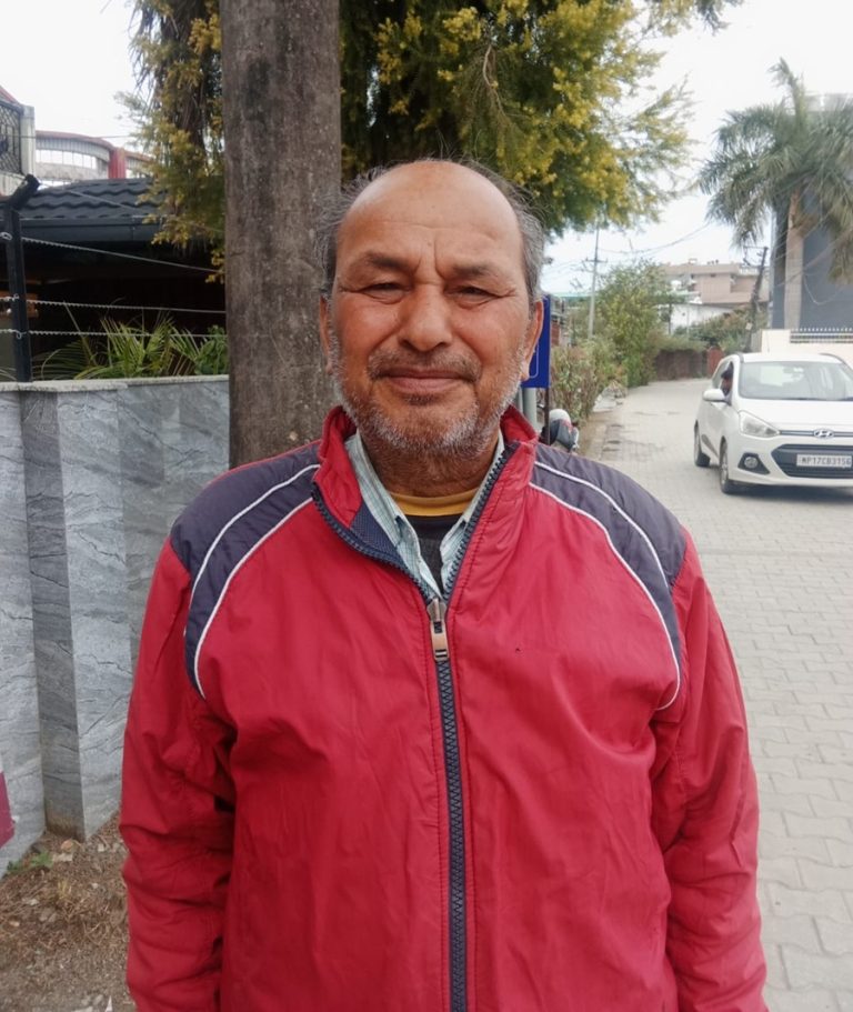 सहारा ने कईयों को सड़क पर ला दिया; कर्ज में डूबे विजय पंवार की कहानी ...